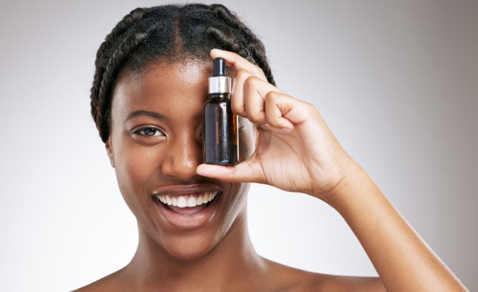 Bingung Wajahmu Purging atau Breakout? Ini Dia Perbedaannya!